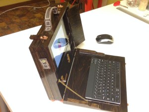 Steampunk Wooden Raspberry Pi Laptop – Induku Design
